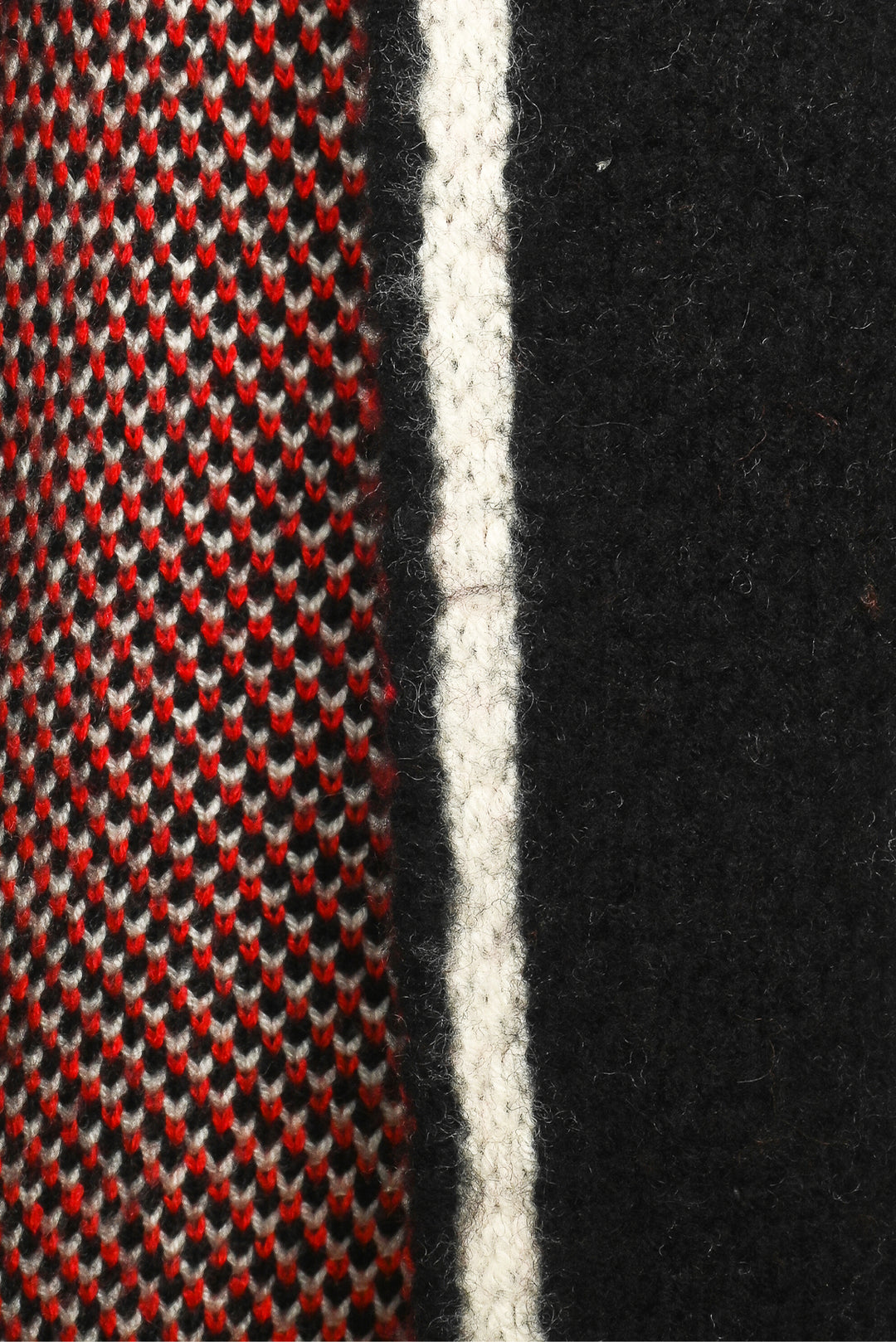 Off White Industrial Knit Scarf - Luxury Used Designer Women's ...