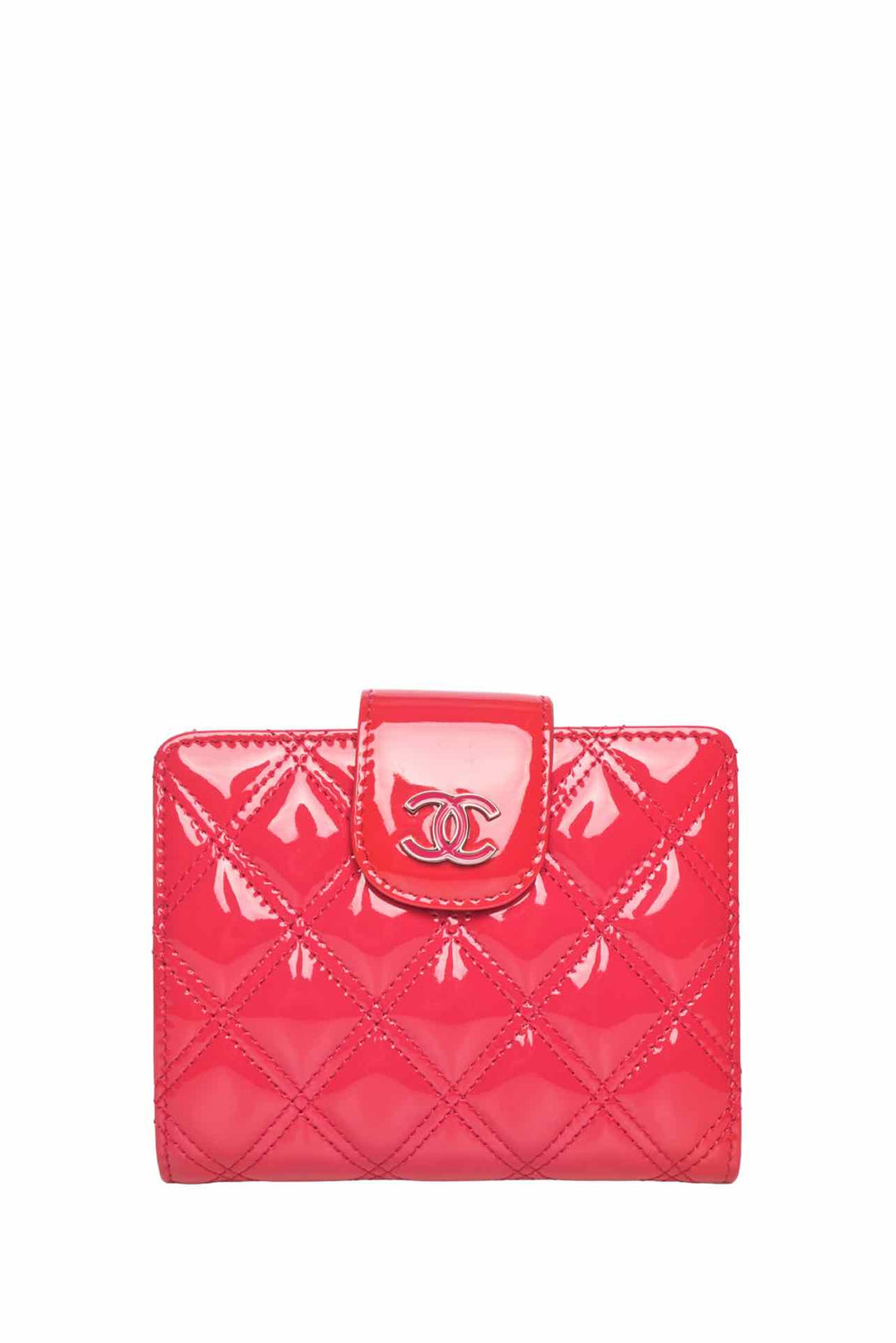 Chanel 2014-2015 Quilted Compact Wallet - Luxury Used Designer Women's ...